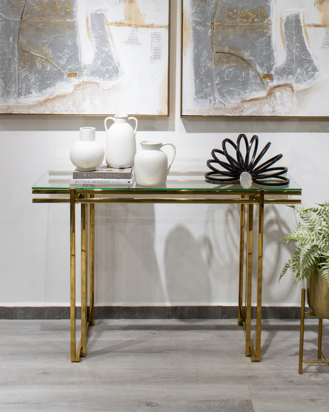 Mesa Consola Rectangular Dorada - Carla Lizarazo At Home